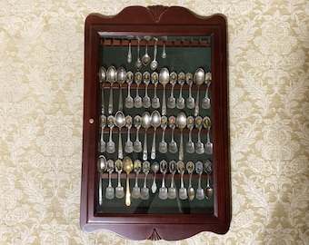 Vintage 30 Souvenir Spoons, Silver Plated Spoons, Wooden Spoon Rack ...