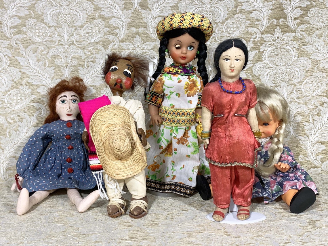 Collection of 16 Unique Vintage Dolls - Etsy