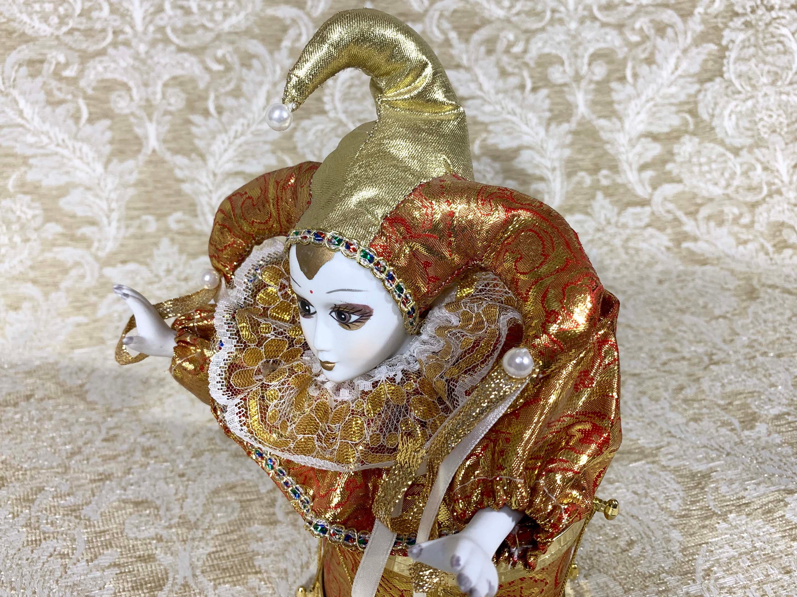 1980s Musical and Animated Jester Music Box in Gold and White - Etsy