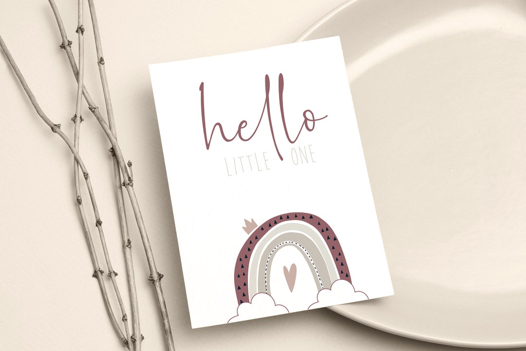 Postkarte "hello LITTLE ONE" mit süßem Regenbogen, Mädchen - im Format ...