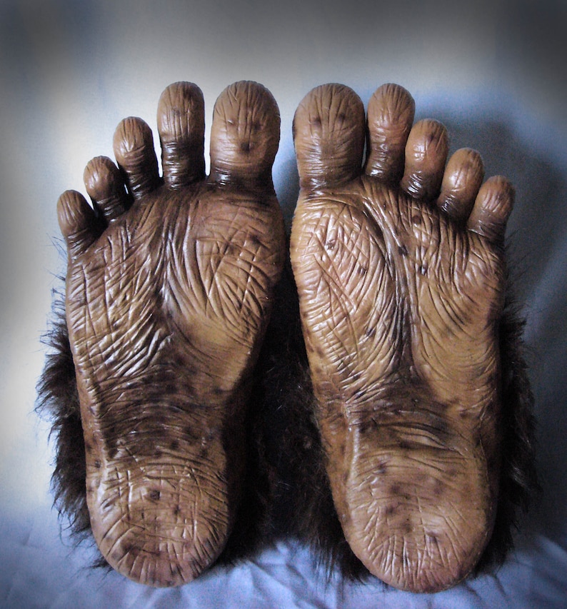 Bigfoot Latex Hand Gloves,(pair), Sasquatch, Yeti, Halloween Costume ...