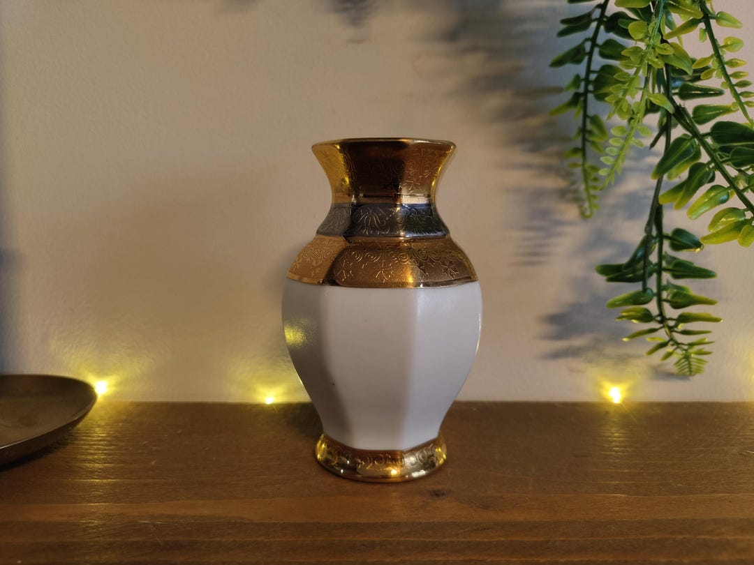 BOHEMIA PORCELLANES SNEROLL Gold and Platinum Grupp Patent Vase - Etsy