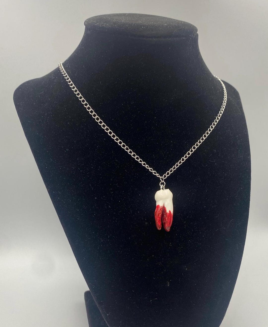 Bloody Tooth Pendant Necklace, Halloween Jewelry, Realistic Teeth ...