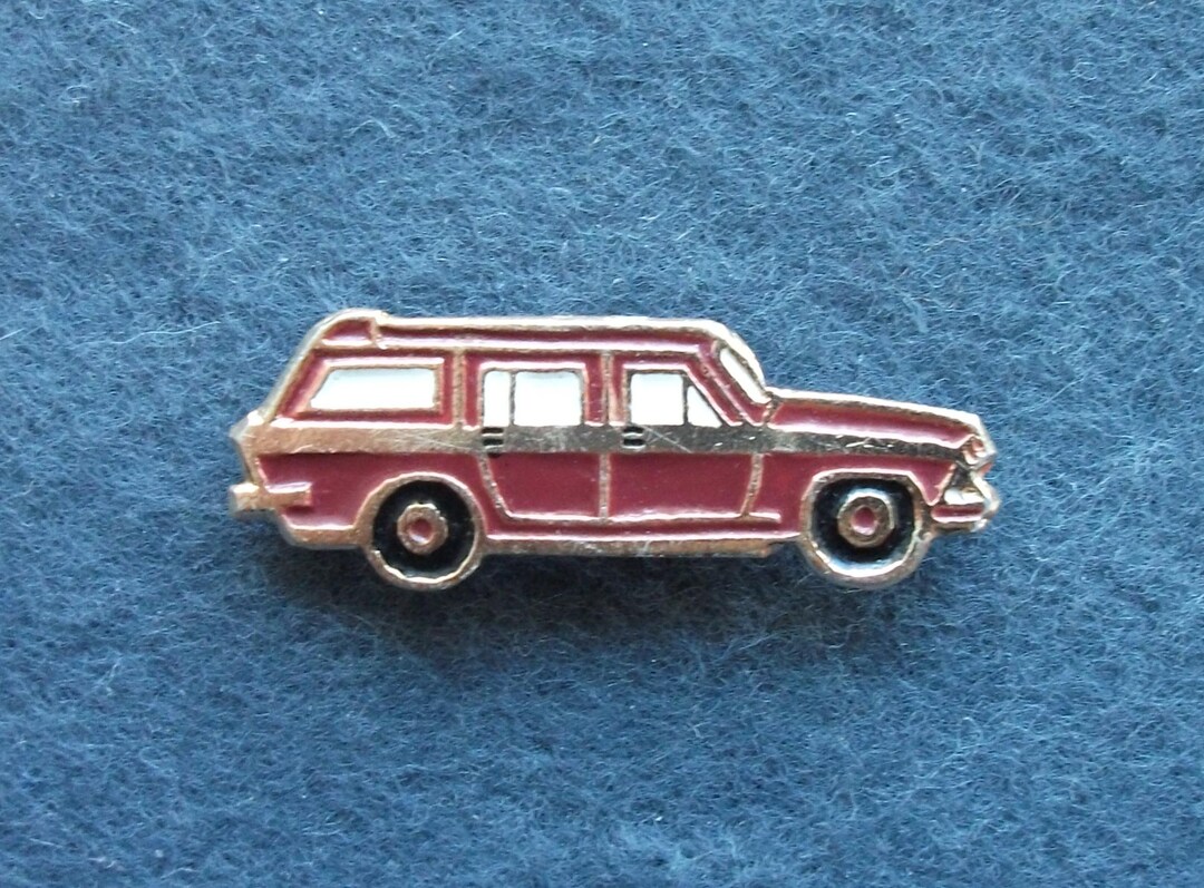Vintage Soviet Badge Car GAZ-24 VOLGA Pin Icon USSR - Etsy