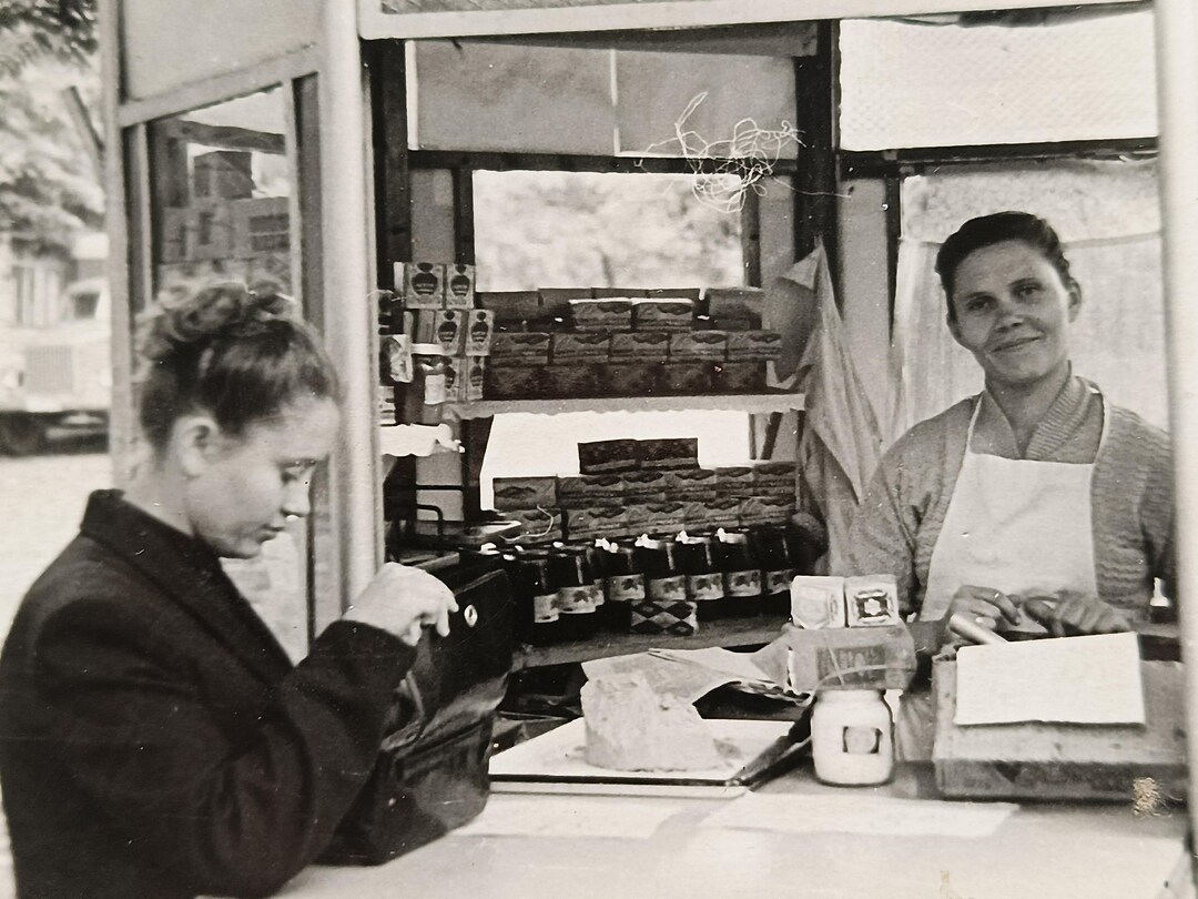 Original Vintage Photo Soviet Shop Trading Stall 50s People Trade Food ...