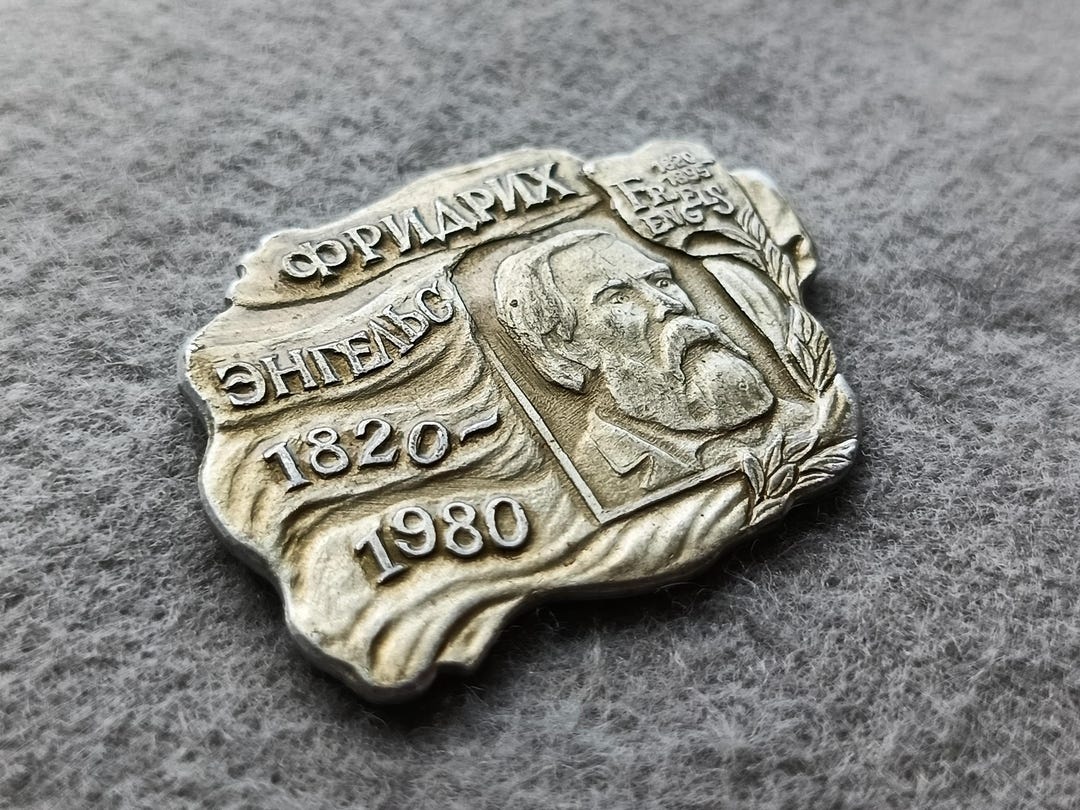 Friedrich Engels Soviet Badge USSR Pin Icon - Etsy