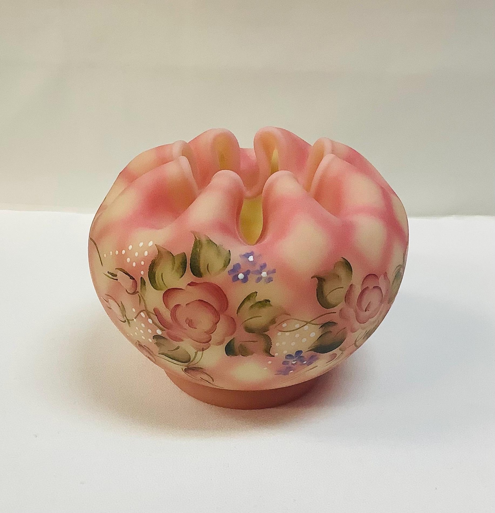 Fenton Burmese Glass Diamond Optic Rose Bowl Signed by Sally Fenton - Etsy