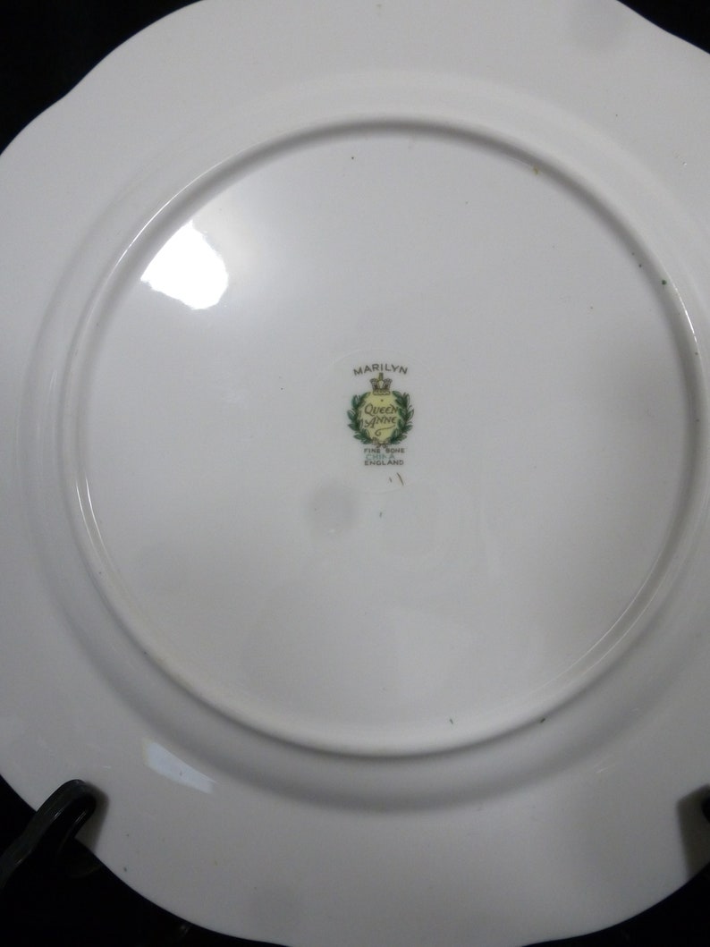 Vintage Queen Anne English Bone China Trio Set Marilyn Snowdrop Flower ...