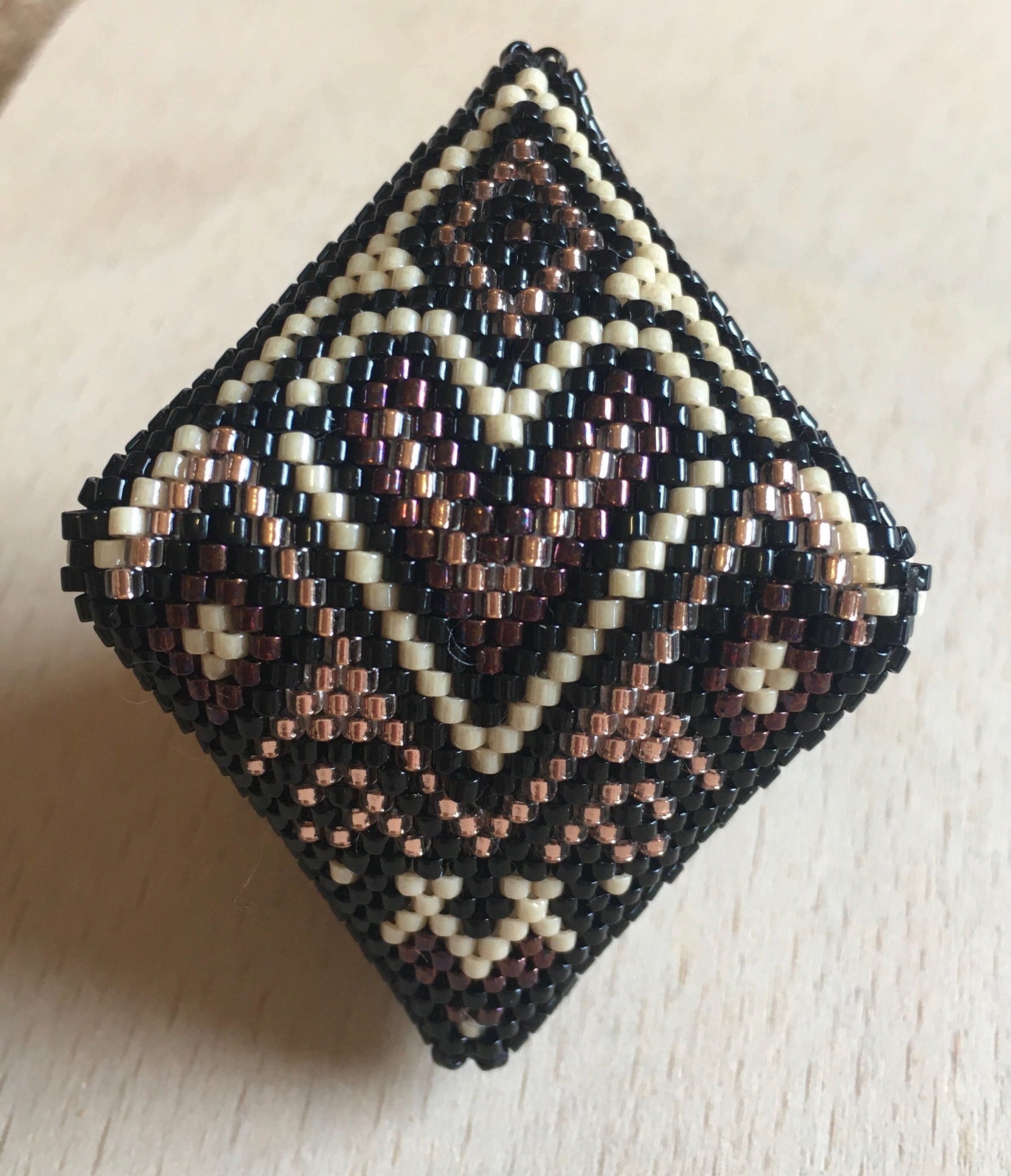 Gothic Heart 3D Peyote Pod Pattern PDF, Peyote Pod Pattern Tutorial ...