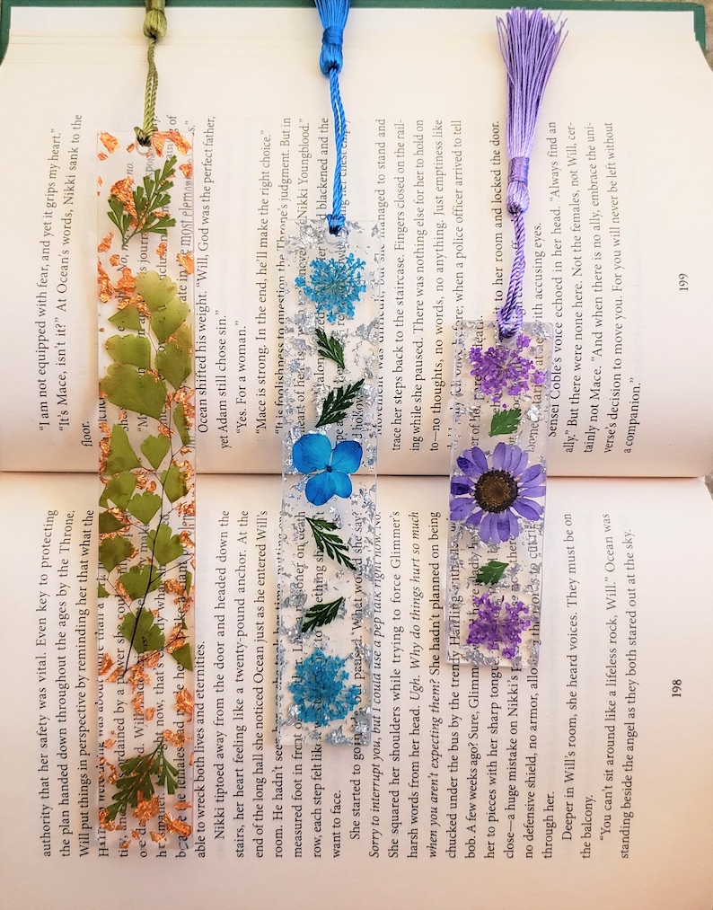 Handmade Custom Flower Resin Bookmarks Personalized Bookmark - Etsy