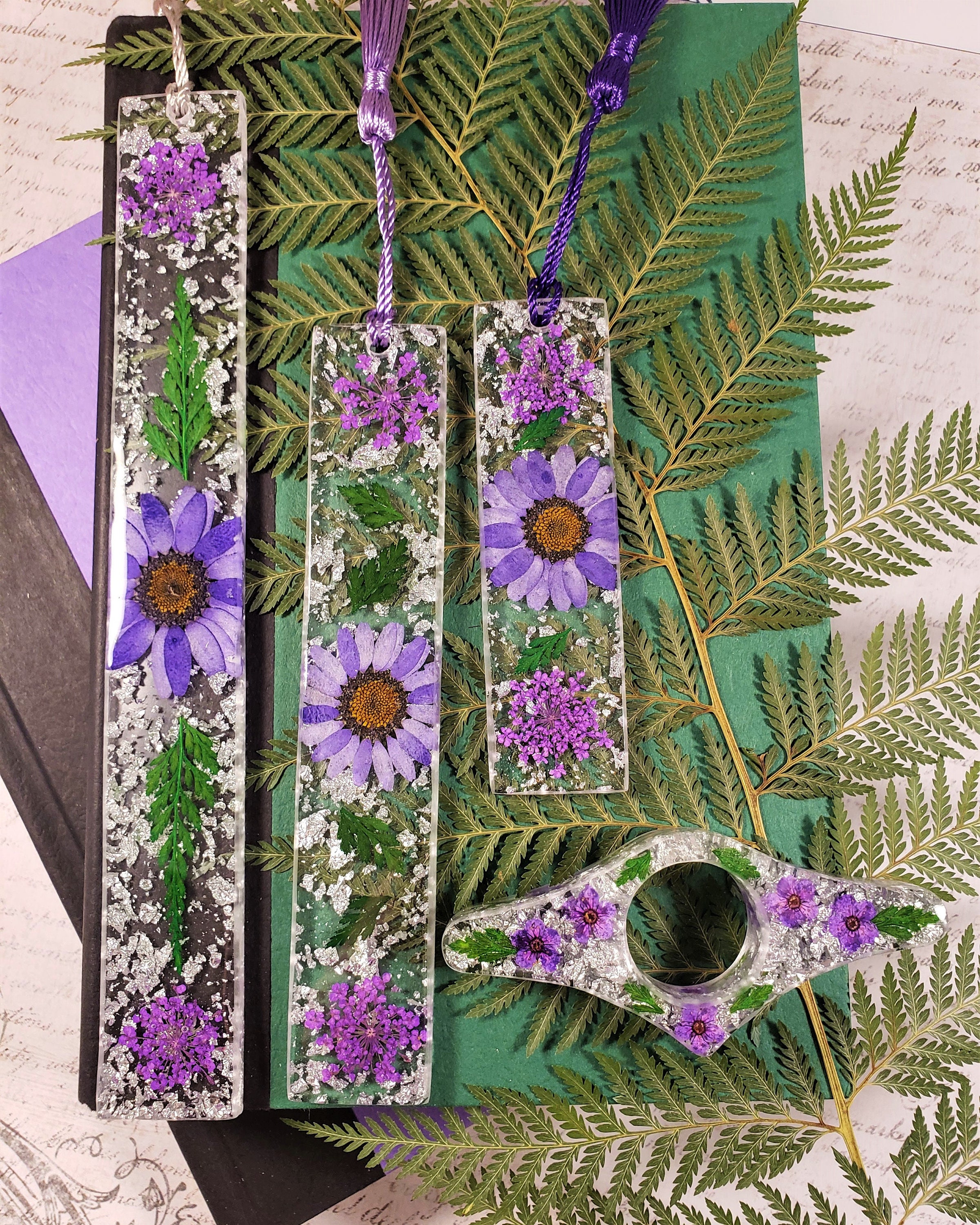 Custom Flower Bookmark & Page Holder Sets | Etsy