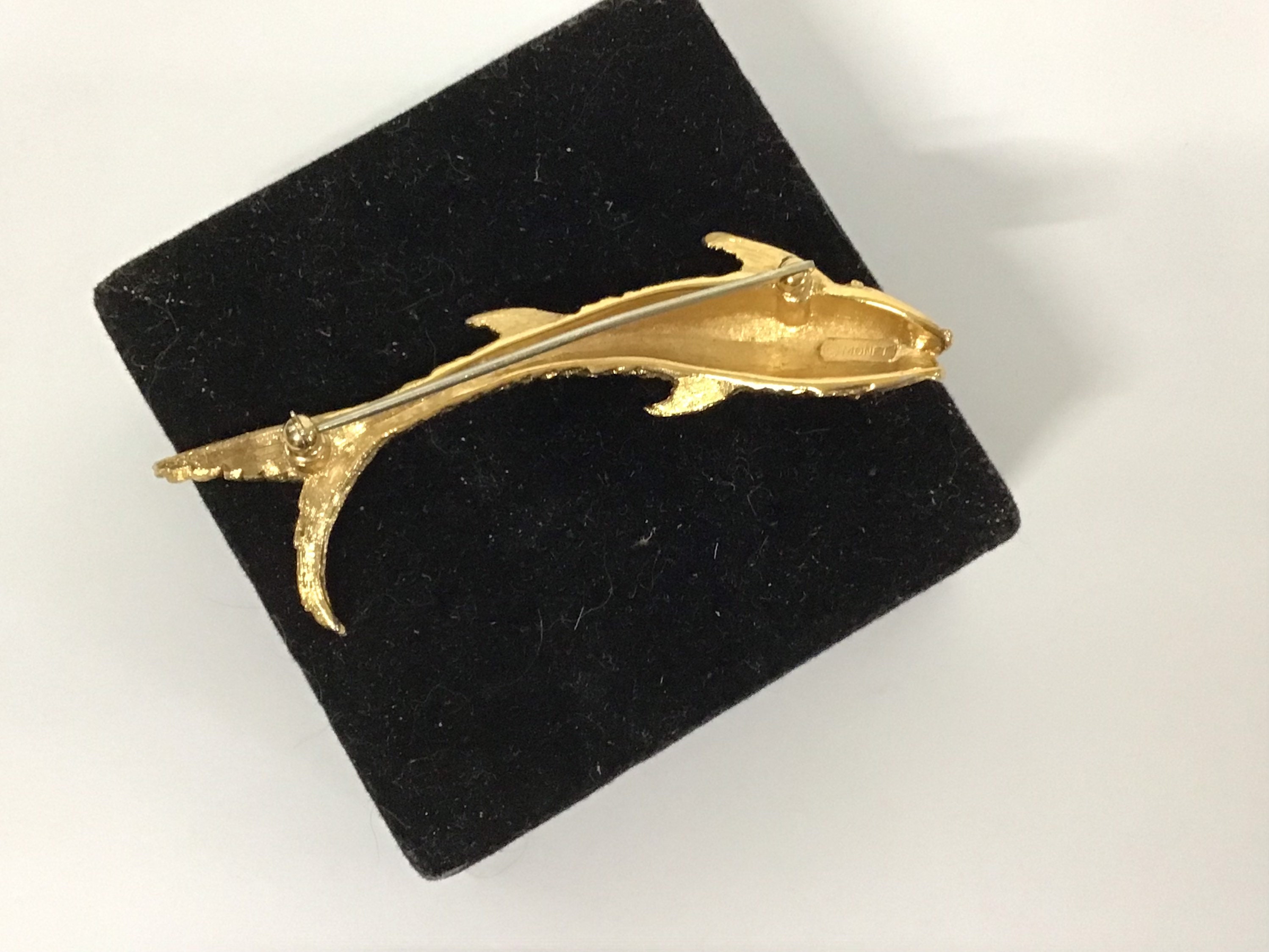 Vintage MONET Gold Fish Koi-fish Pin Brooch - Vintage Accessories ...