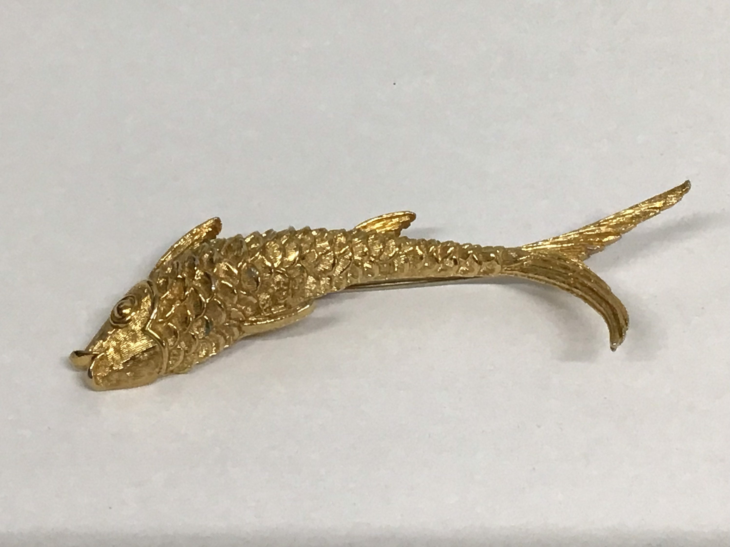 Vintage MONET Gold Fish Koi-fish Pin Brooch Vintage Accessories Fish ...
