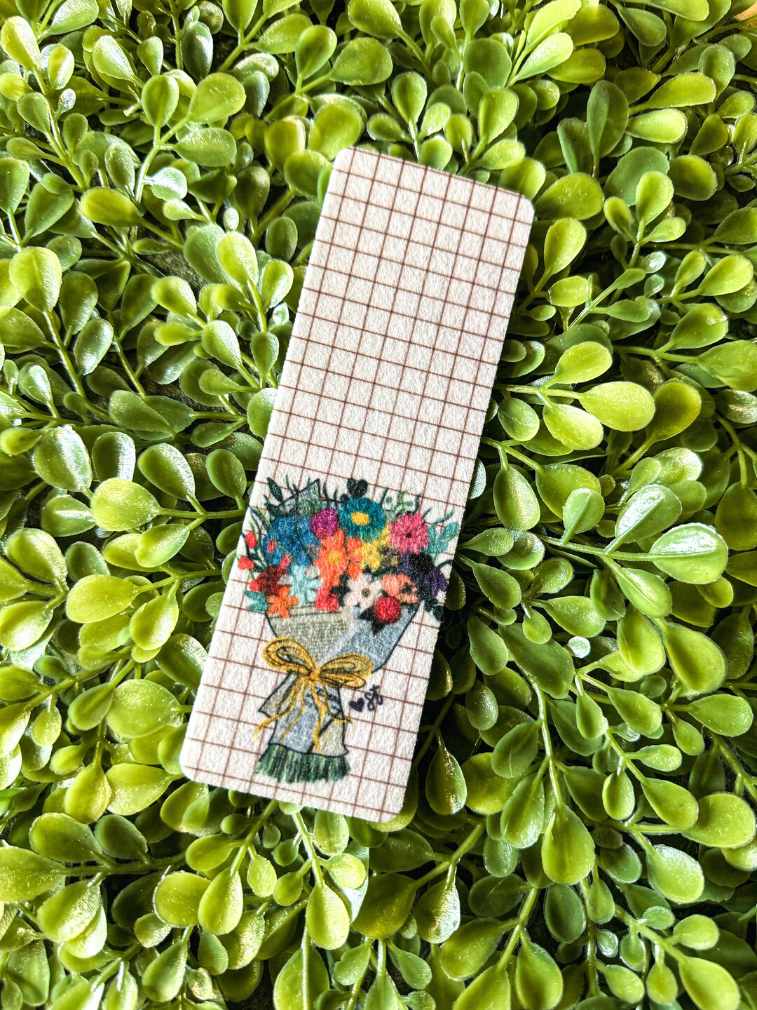 Newspaper Bouquet Grid Bookmark | Cute Bookmarks | No Slide Bookmark ...
