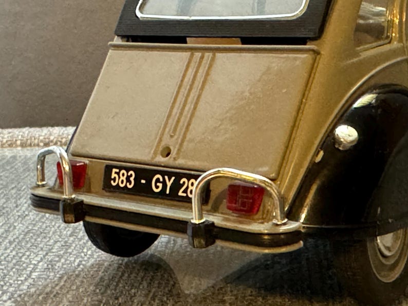 Iconic Citroen 2CV 1971 Diecast Model Scale 1:17 No Box by Solido - Etsy