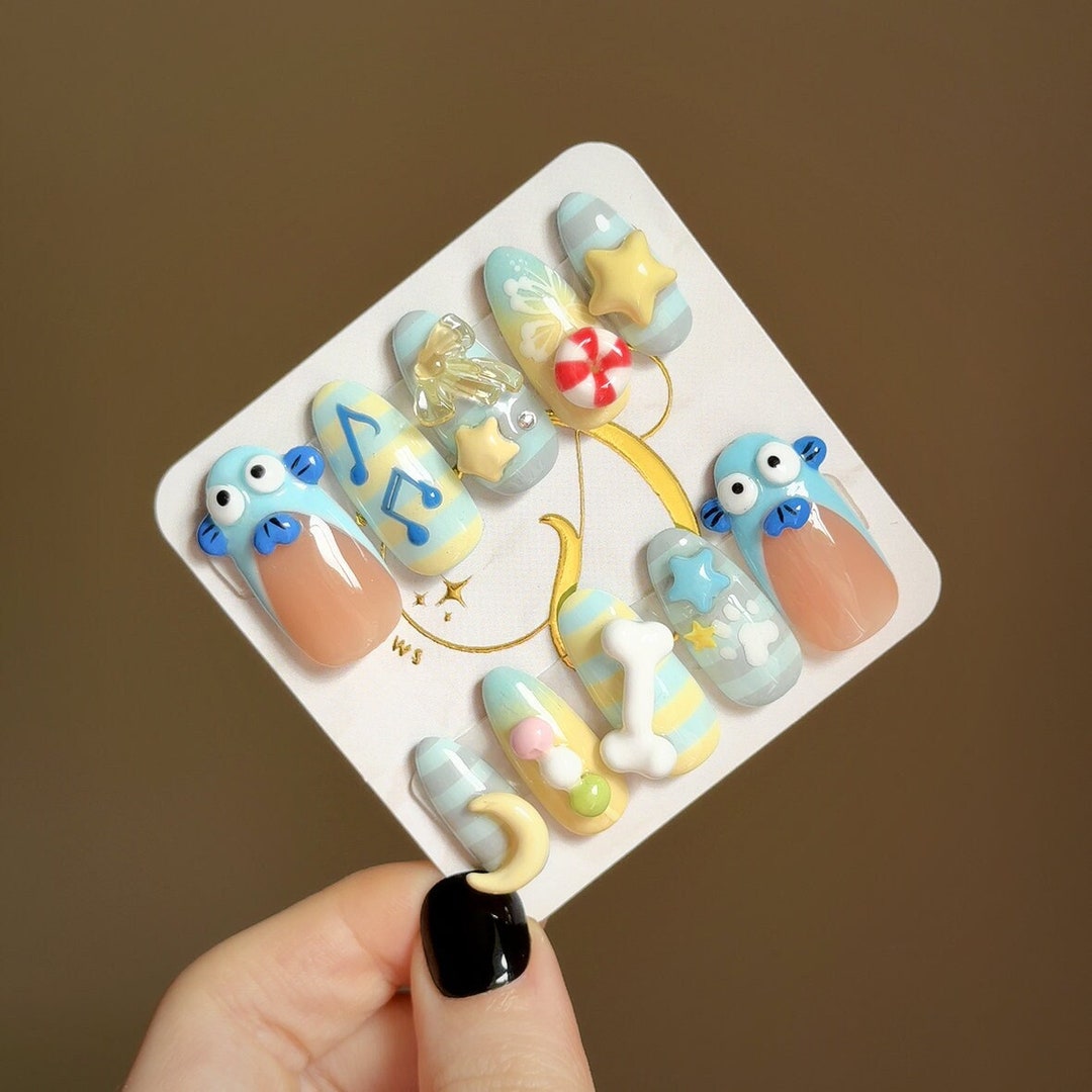 Made to Order | "beach Day" | Sanrio Press on Nails | Hyundon Nails ...