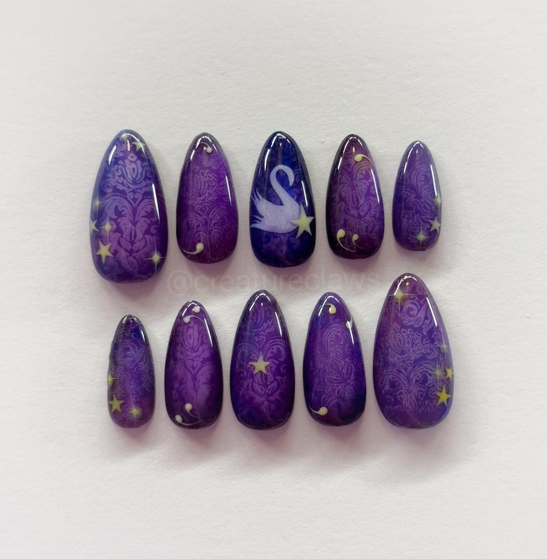 Among My Swan | Press on Nails | 90s Nails | Mazzy Star Nails ...