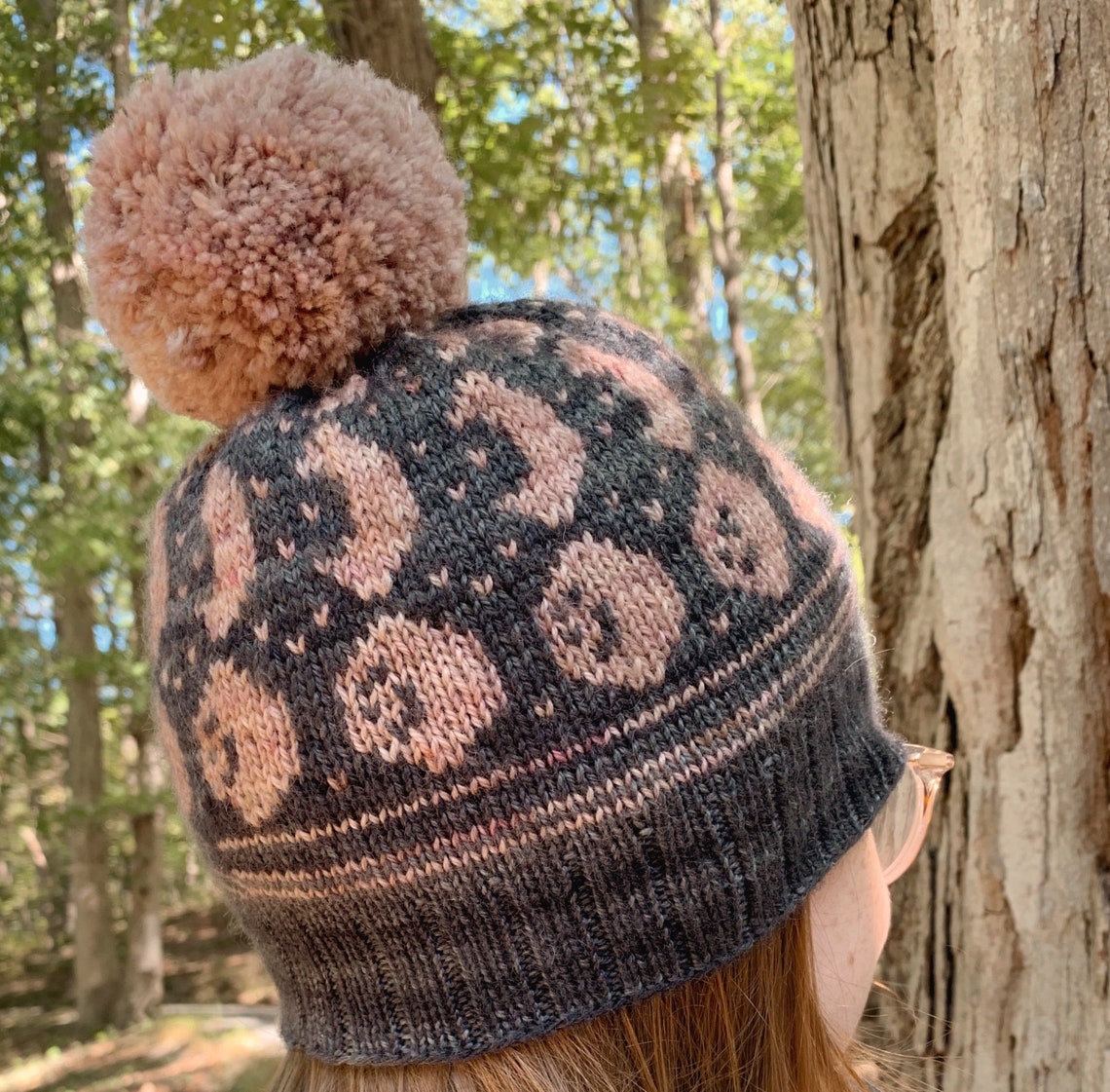 Many Moons Hat // Knitting Pattern // Easy Colorwork Knit Hat Pattern ...