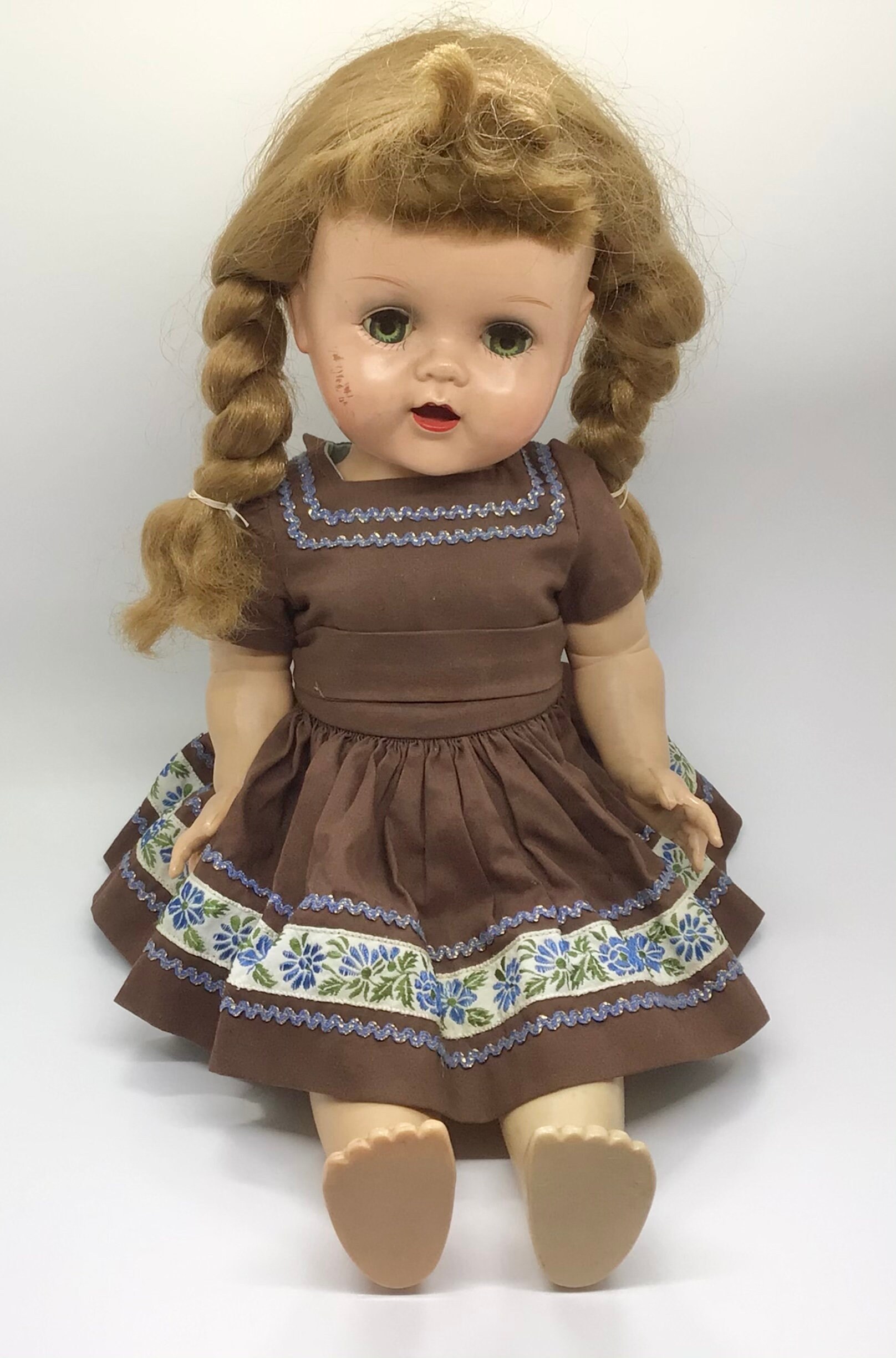 Saucy Walker for sale | Only 3 left at -70%