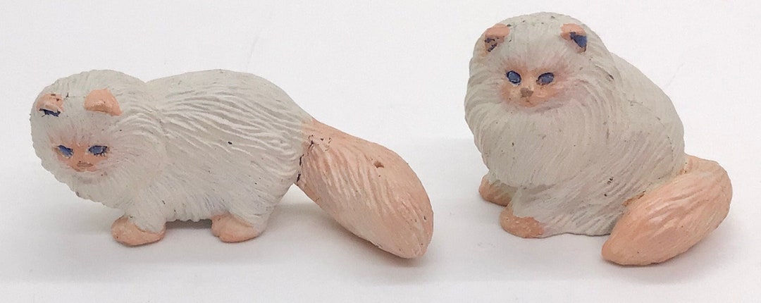 Tiny Pair of Vintage Russ Pink White Kitty Cats Figurines Knick Knacks ...