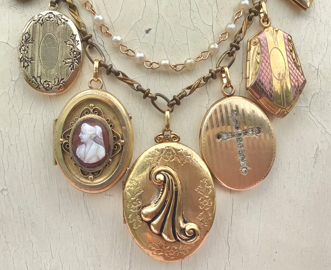 Antique Vintage Lockets Religious Pendant Memory Keepers Loaded ...