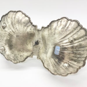 Distressed Vintage Sea Shell Silver Plate Metal Trinket Dish Caddy ...