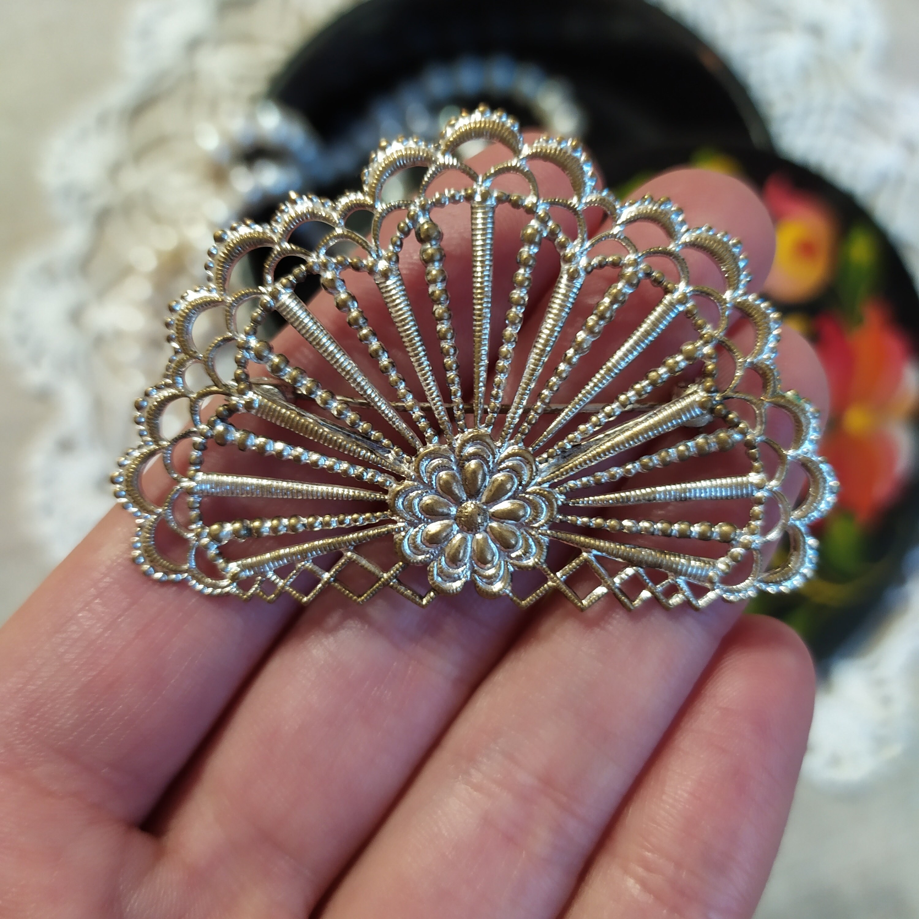 Fan Silvery Brooch, Fan Clothes Decoration, Fan Pin Badge, Antique ...