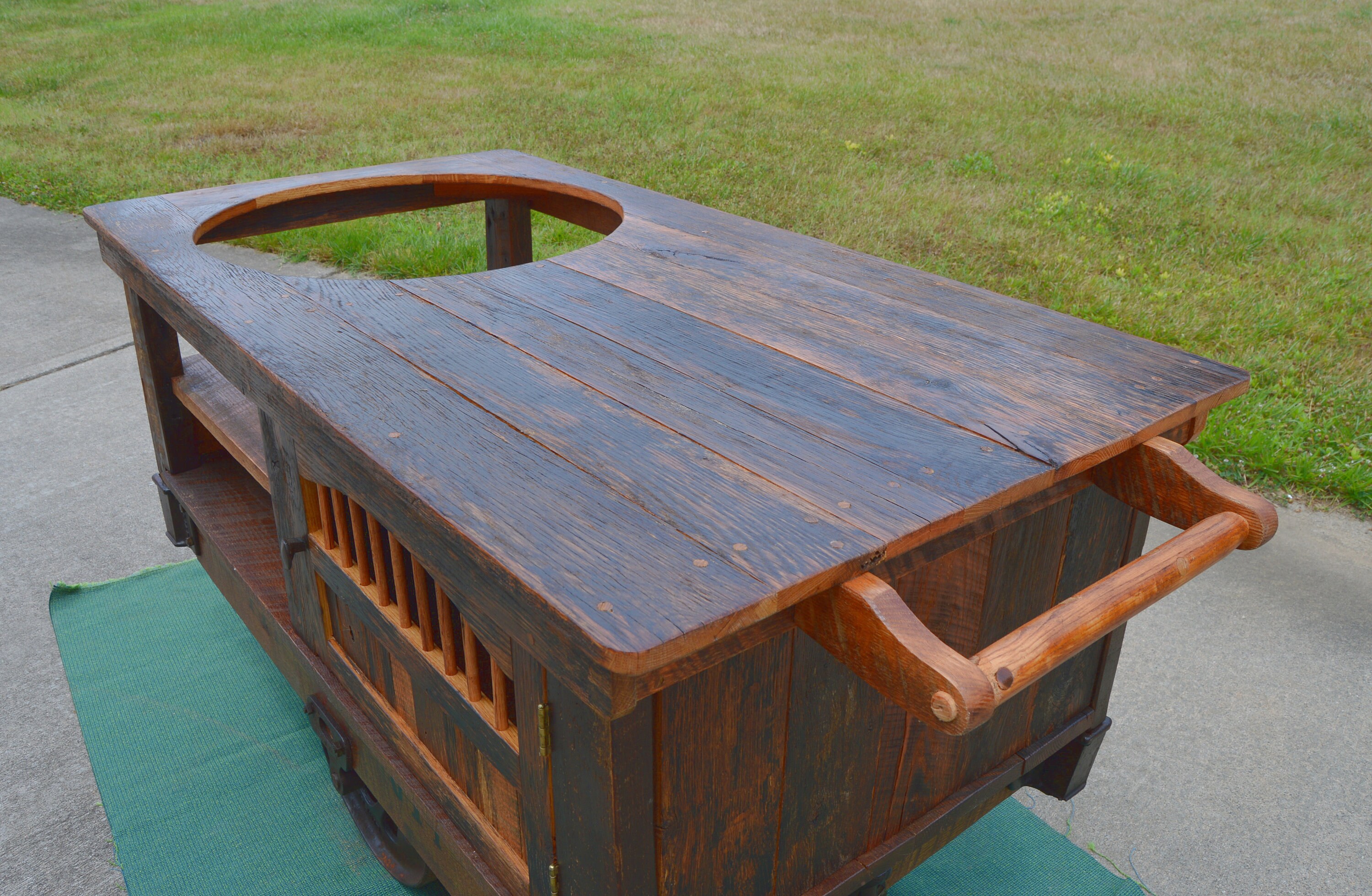 XL BGE Mobile Grill Table/stand Cabinet pickup Only in NC pit N Git ...