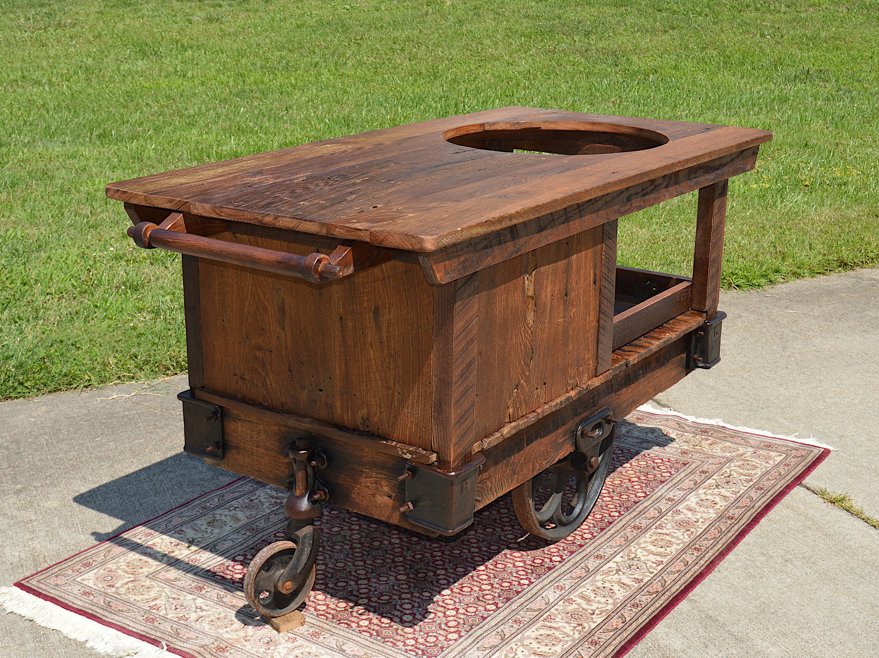 Big Green Egg Grill Table/stand -**pickup Only in NC**- Wormy Chestnut ...