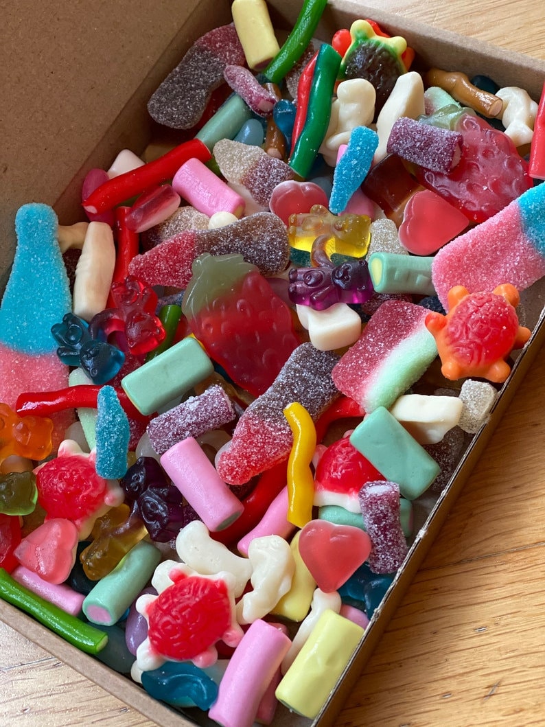 Personalised Pick N Mix Sweets, LARGE, Letterbox Sweet Gift Box ...