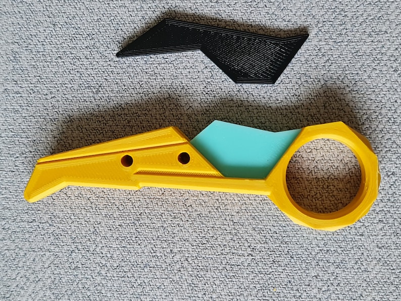 Accurate Foldable Valorant Karambit With Separate Colors 3D Print ...