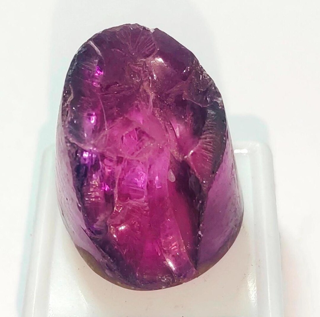 Natural Alexandrite Rough Gemstone: Color Changing Brazil Stone H11-4 ...