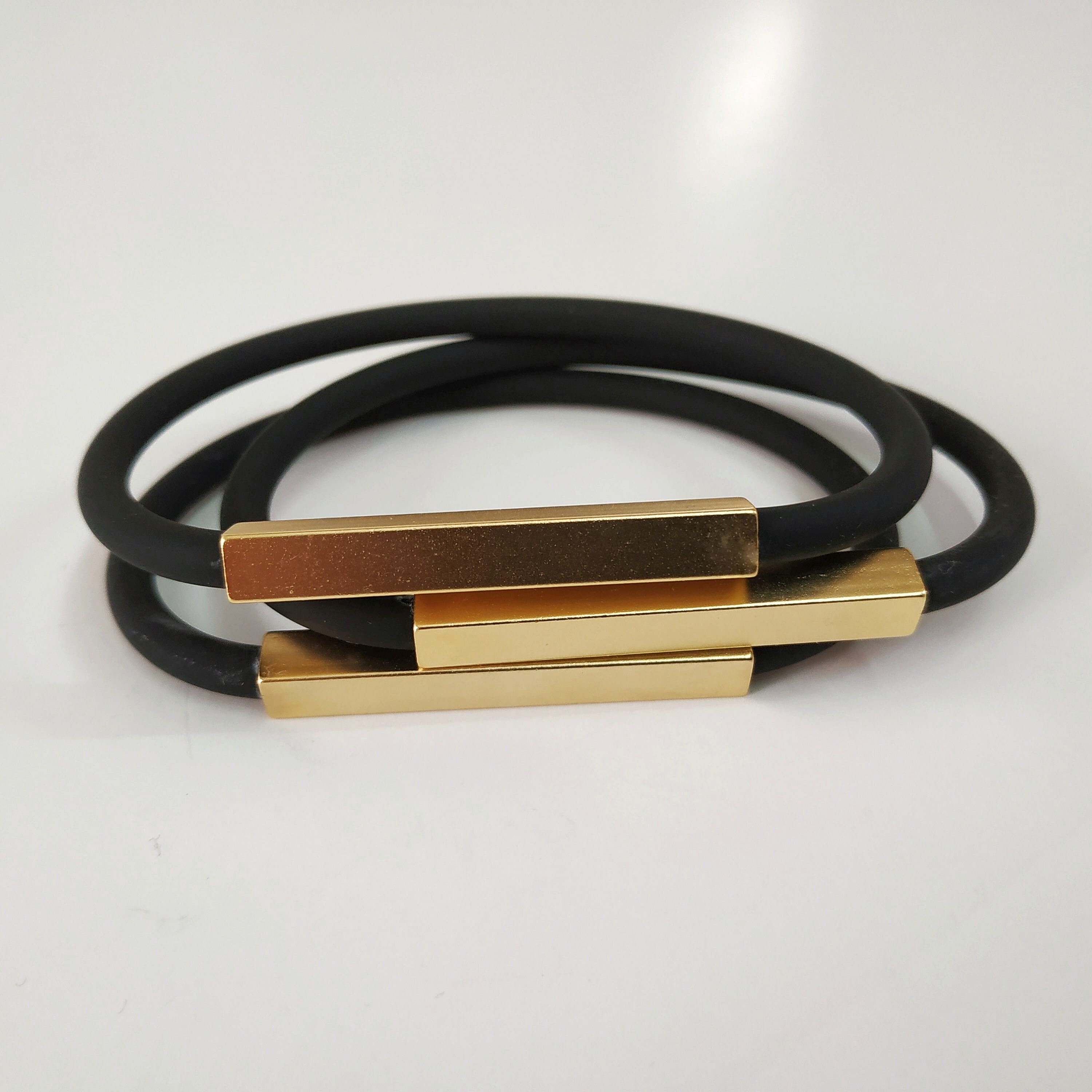 Black and Gold Bangle Bracelet Minimalist Stacking Bangles | Etsy