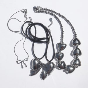 Silver "dahlia" Dainty Bow Necklace - Etsy