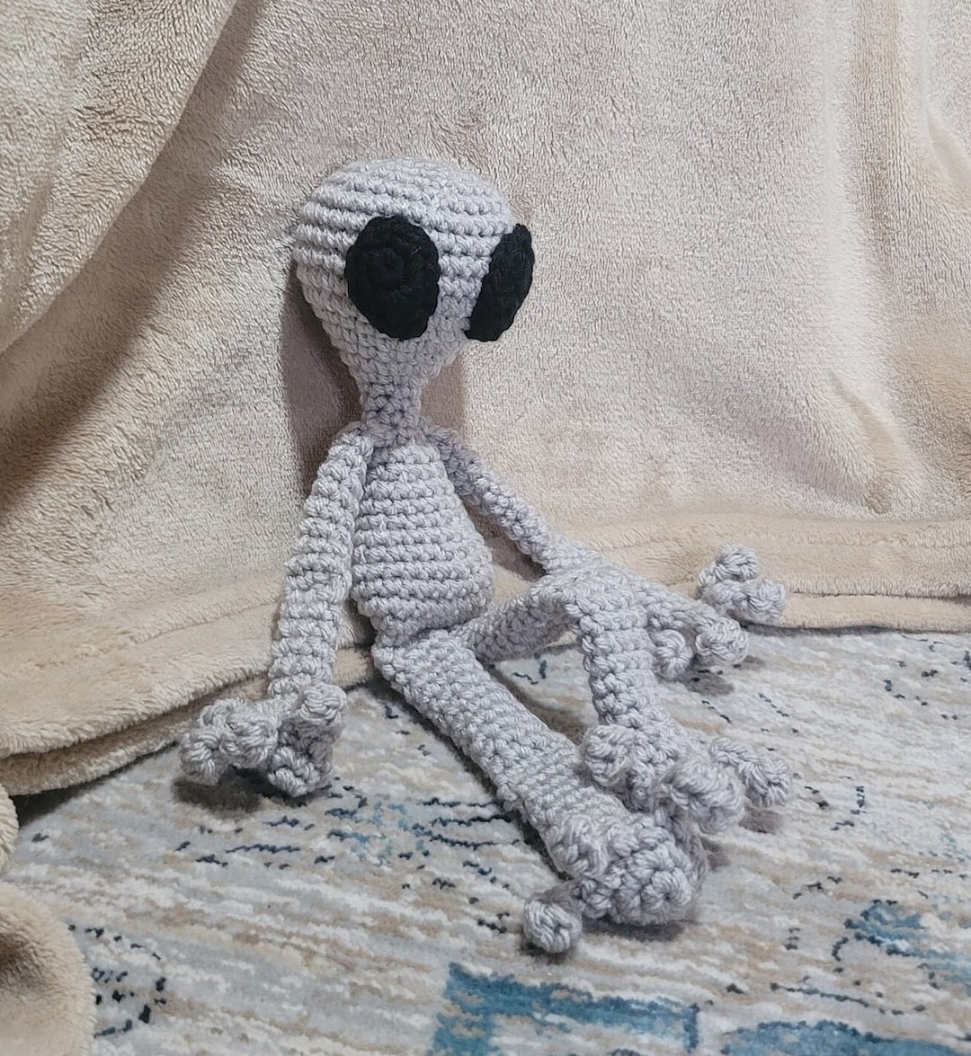 Alien Plush, Ufo, Amigurumi Alien Plush, Crochet Alien Doll - Etsy