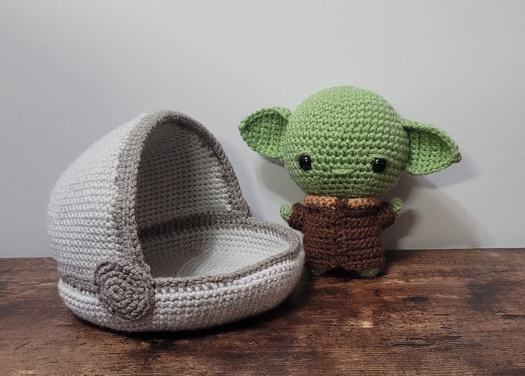 Set of Alien & Space Pod, Green Alien Plush, Ufo, Crochet Stuffed ...