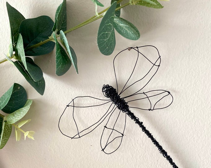 Wire Dragonfly Sculpture, Dragonfly Wire Art, Minimal Home Decor ...