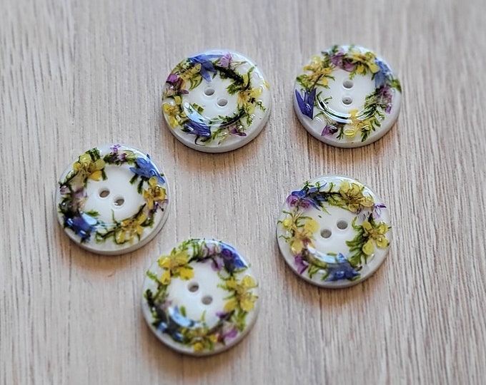 Floral Handmade Buttons in Pieces (not Sets)/ Epoxy Resin Buttons ...