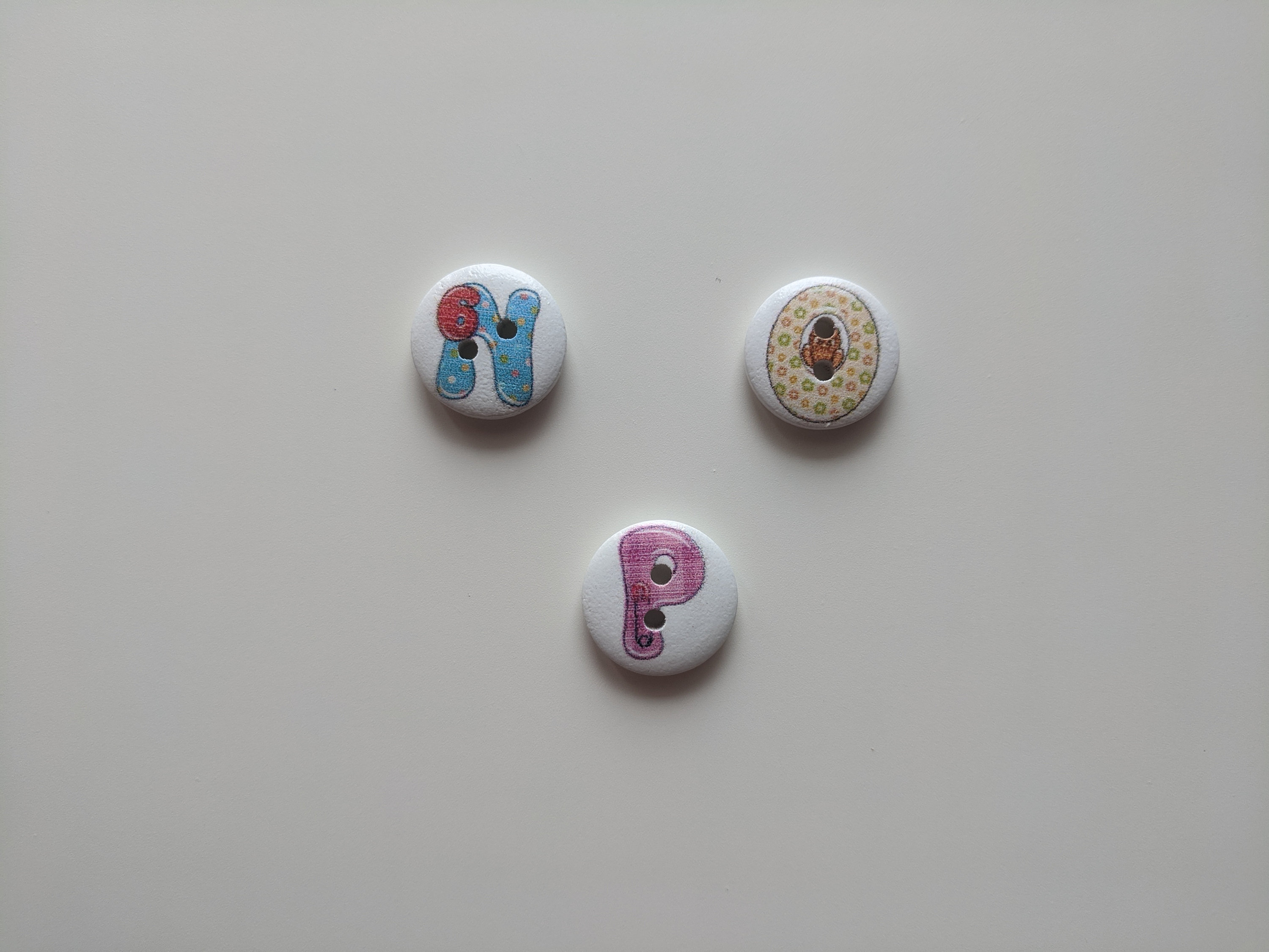 Set of 10 pieces of Alphabet letter wood buttons/ Wooden | Etsy