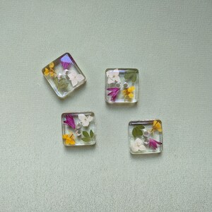 Floral Handmade Buttons in Pieces (not Sets)/ Epoxy Resin Buttons ...