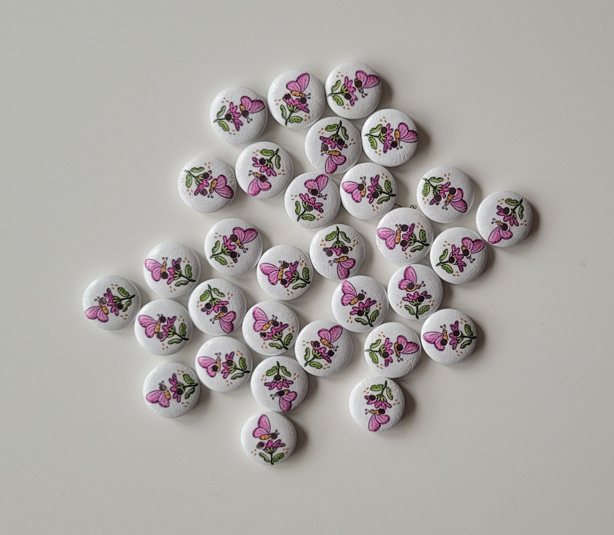 SET of 10 BUTTONS of Different ANIMALS/ Wooden Buttons/ Bee Button ...