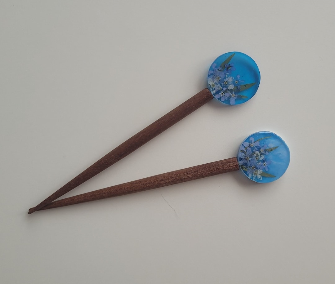 Epoxy Resin Shawl Pins in Pieces (not Sets) With Forget-me-nots, Wooden ...