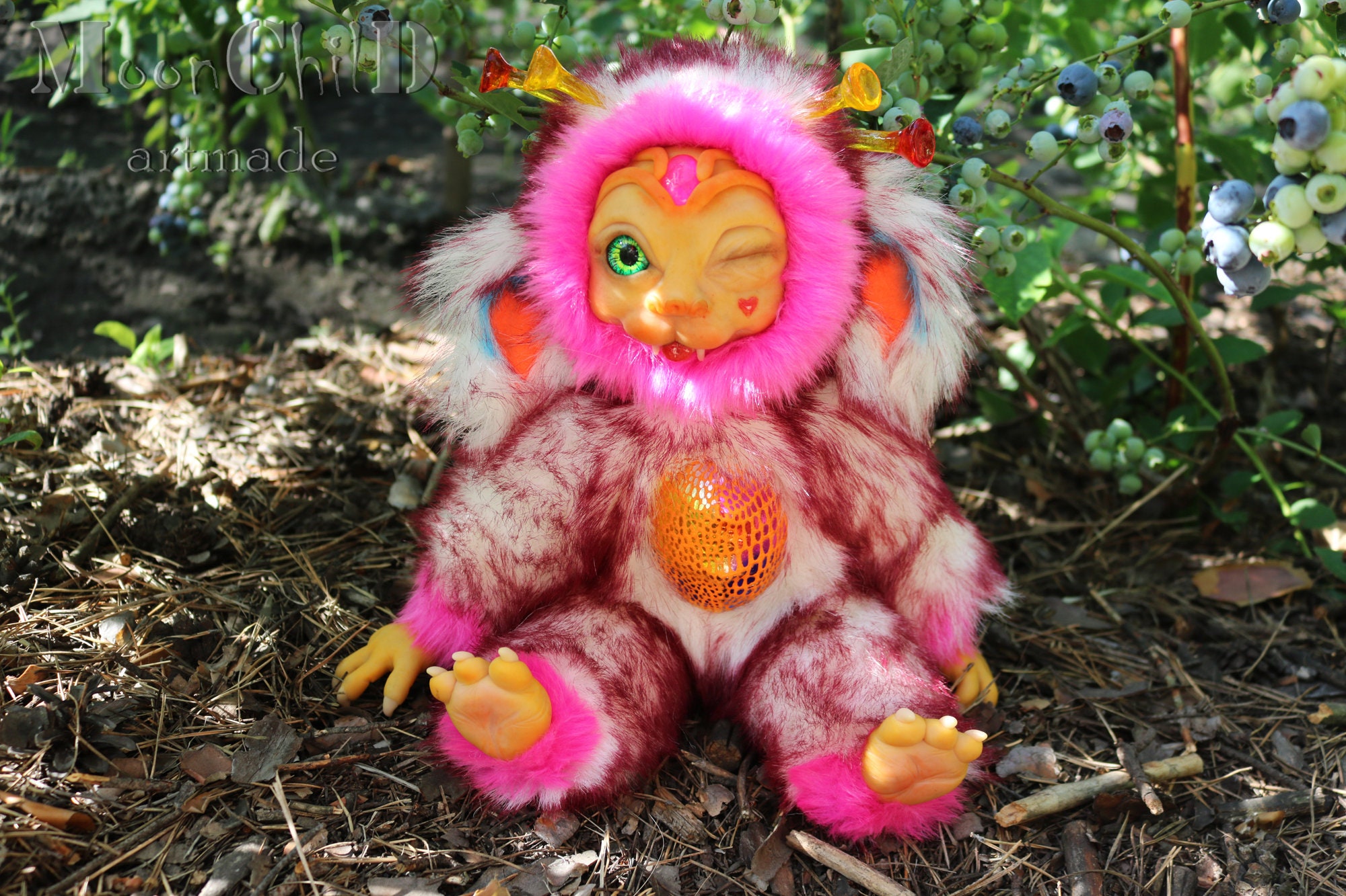 124' Smirking Cute Alien Yellow Alien Possable Artdoll | Etsy