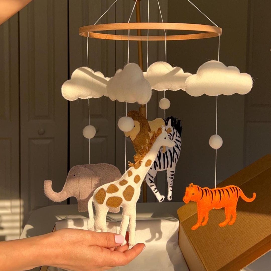 Safari Animal Baby Mobile, Felt Elephant, Lion, Giraffe Crib Mobile - Etsy