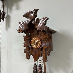 Antique Cuckoo Clock With Wind-up Mechanism and Wooden Case | 22x17 Cm ...