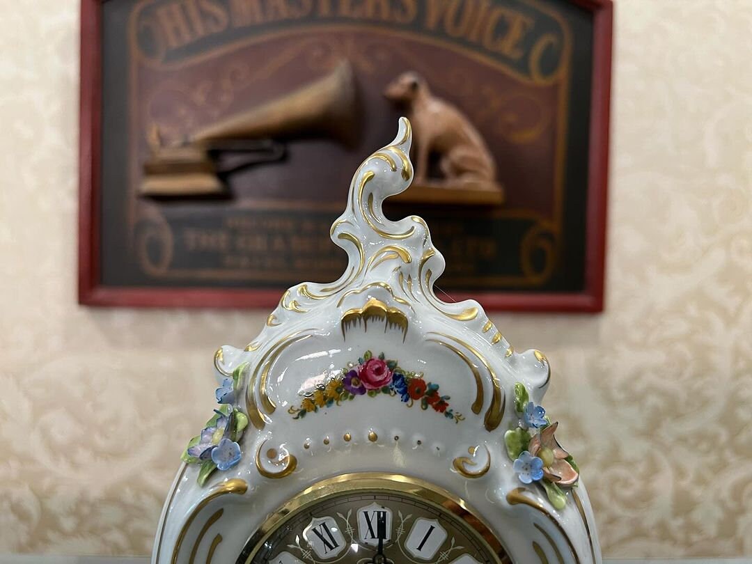 Antique Capodimonte Porcelain Quartz Clock - Immaculate Condition - Etsy