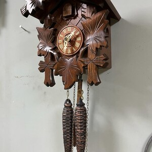 Antique Cuckoo Clock With Wind-up Mechanism and Wooden Case | 22x17 Cm ...