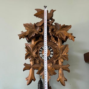 Antique Cuckoo Clock With Wind-up Mechanism and Wooden Case | 38x30 Cm ...