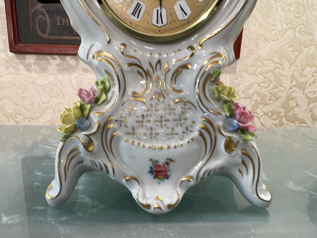 Antique Capodimonte Porcelain Quartz Clock - Immaculate Condition - Etsy