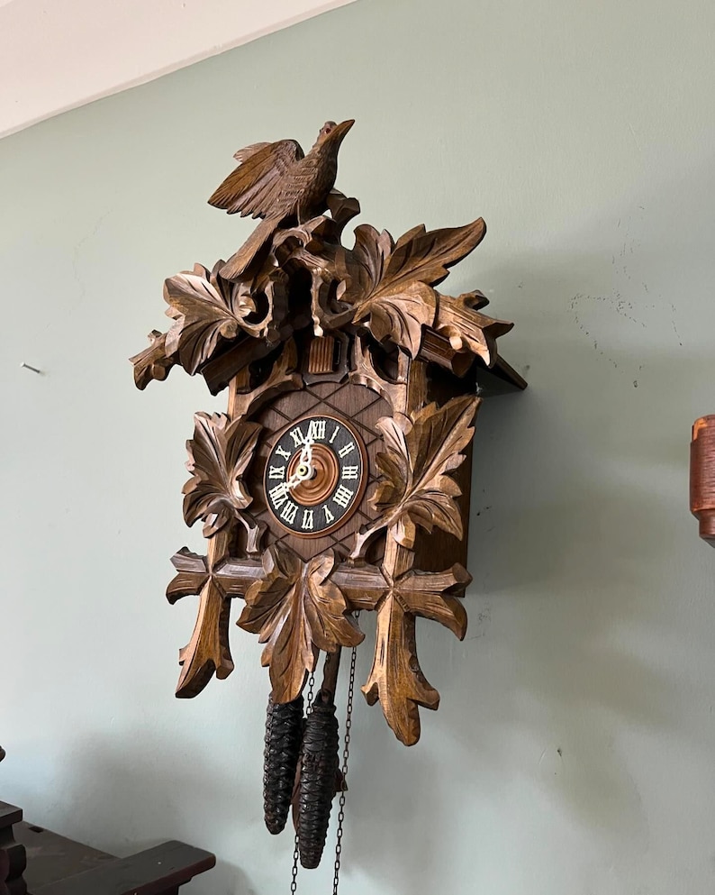 Antique Cuckoo Clock With Wind-up Mechanism and Wooden Case | 38x30 Cm | Collectible Vintage ...